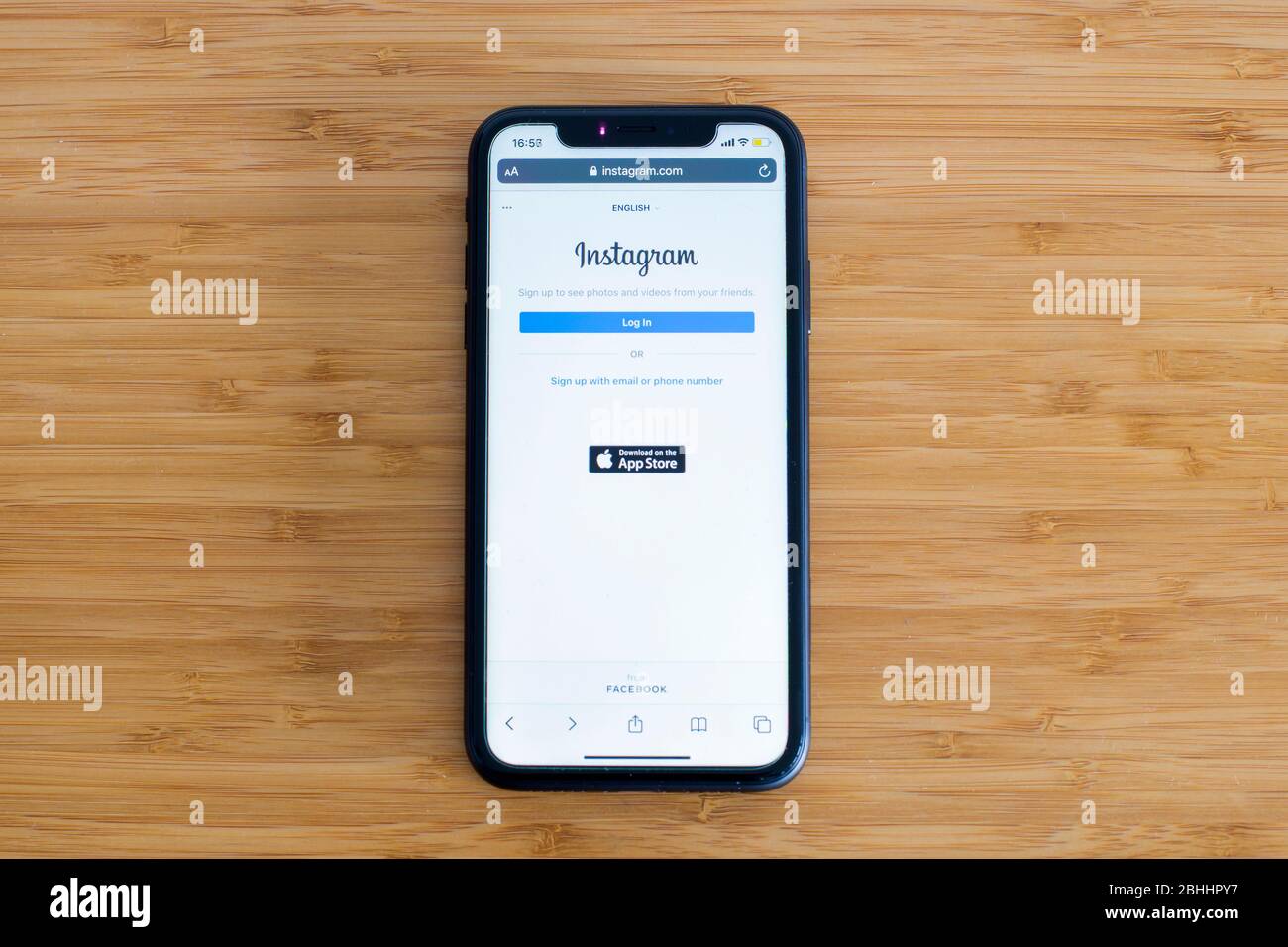Instagram like phone hi-res stock photography and images - Alamy