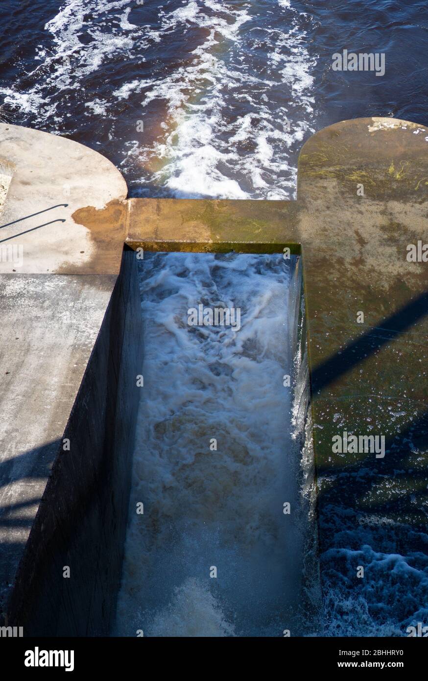 Water turbine discharge hi-res stock photography and images - Alamy