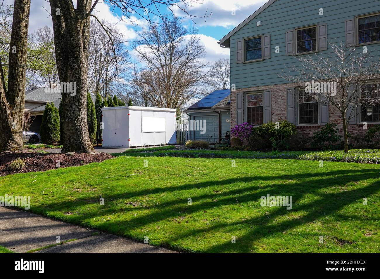 Mobile storage unit hi-res stock photography and images - Alamy