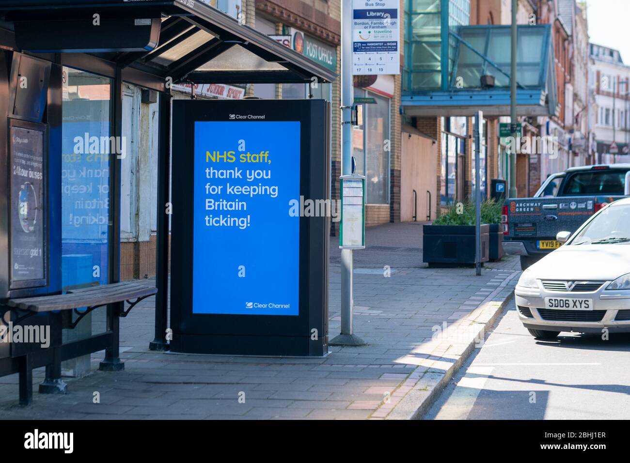 Nhs staff hi-res stock photography and images - Alamy