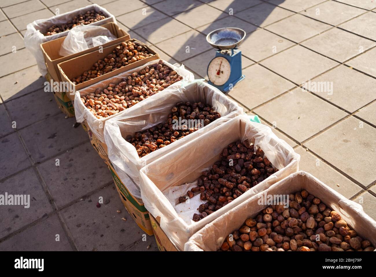 Saudi arabia dates hi-res stock photography and images - Alamy