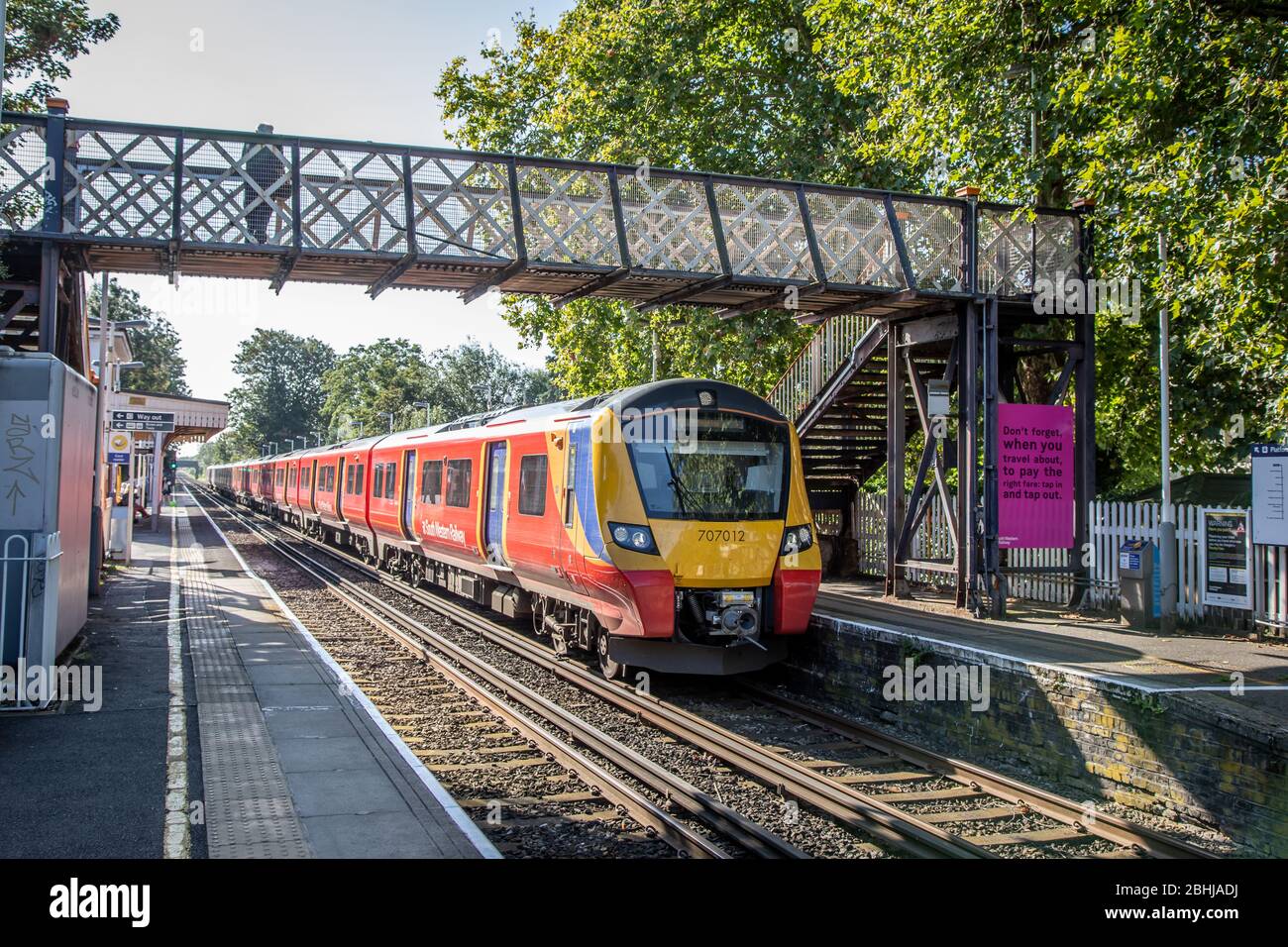 Siemens class 707 hi-res stock photography and images - Alamy