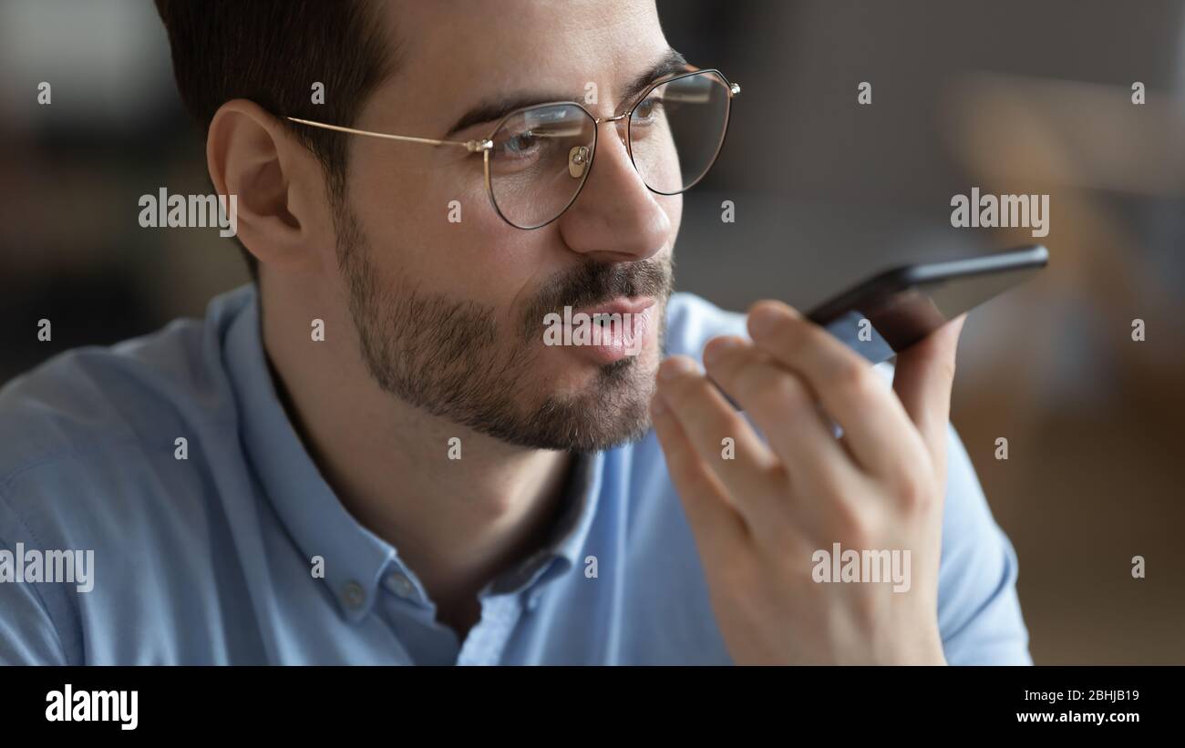 Person recording smartphone hi-res stock photography and images - Alamy