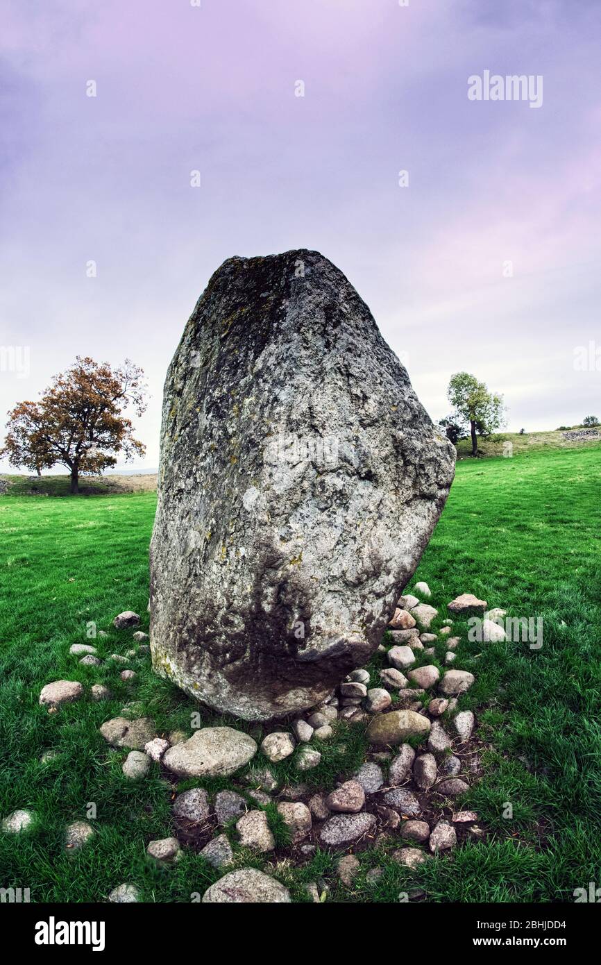 Mayburgh henge hi-res stock photography and images - Alamy