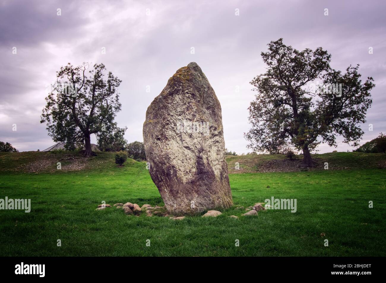 Mayburgh Henge High Resolution Stock Photography and Images - Alamy