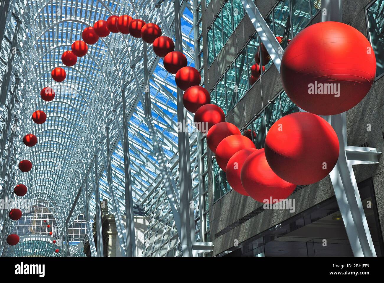 Group of people art installation hi-res stock photography and images ...