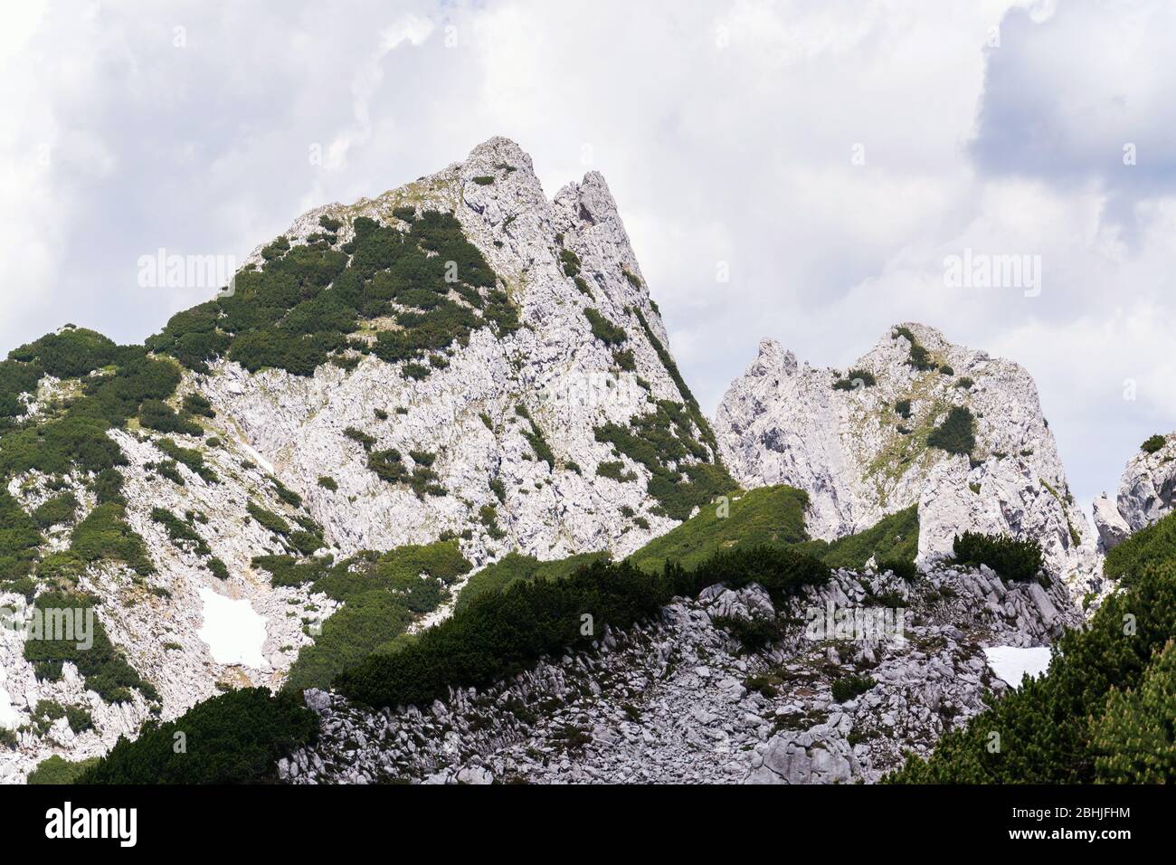 Strichkogel mountain summit between Grosser Donnerkogel and Angerstein ...