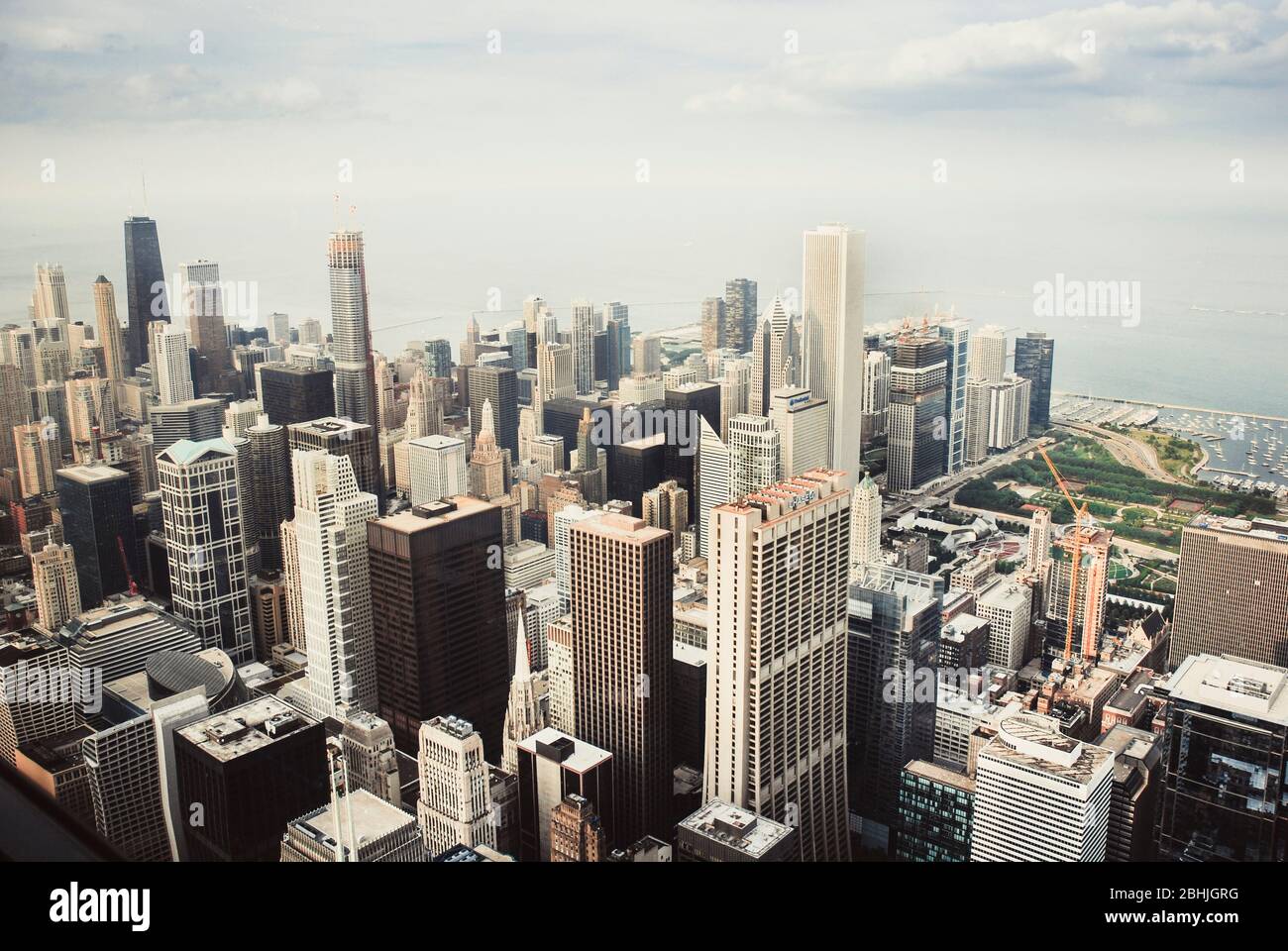 Chicago illinois cityscape hi-res stock photography and images - Alamy