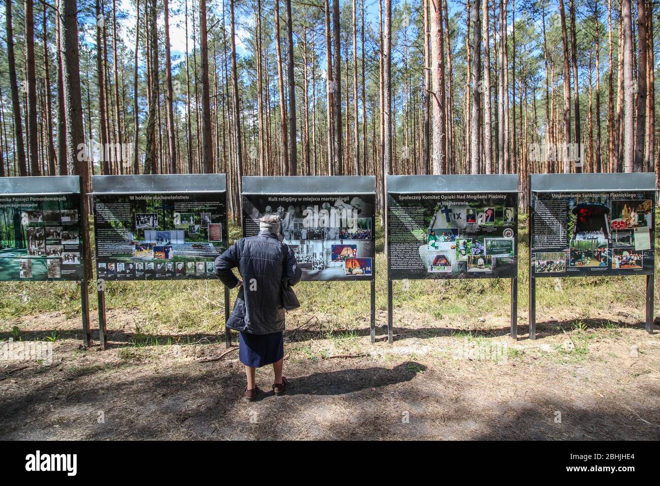 German executions wwii hi-res stock photography and images - Alamy