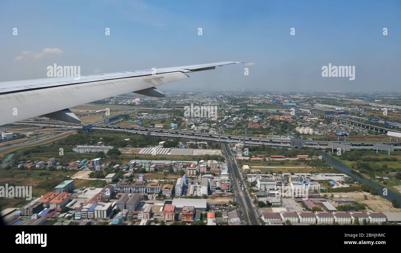 Boundless blue sky hi-res stock photography and images - Alamy