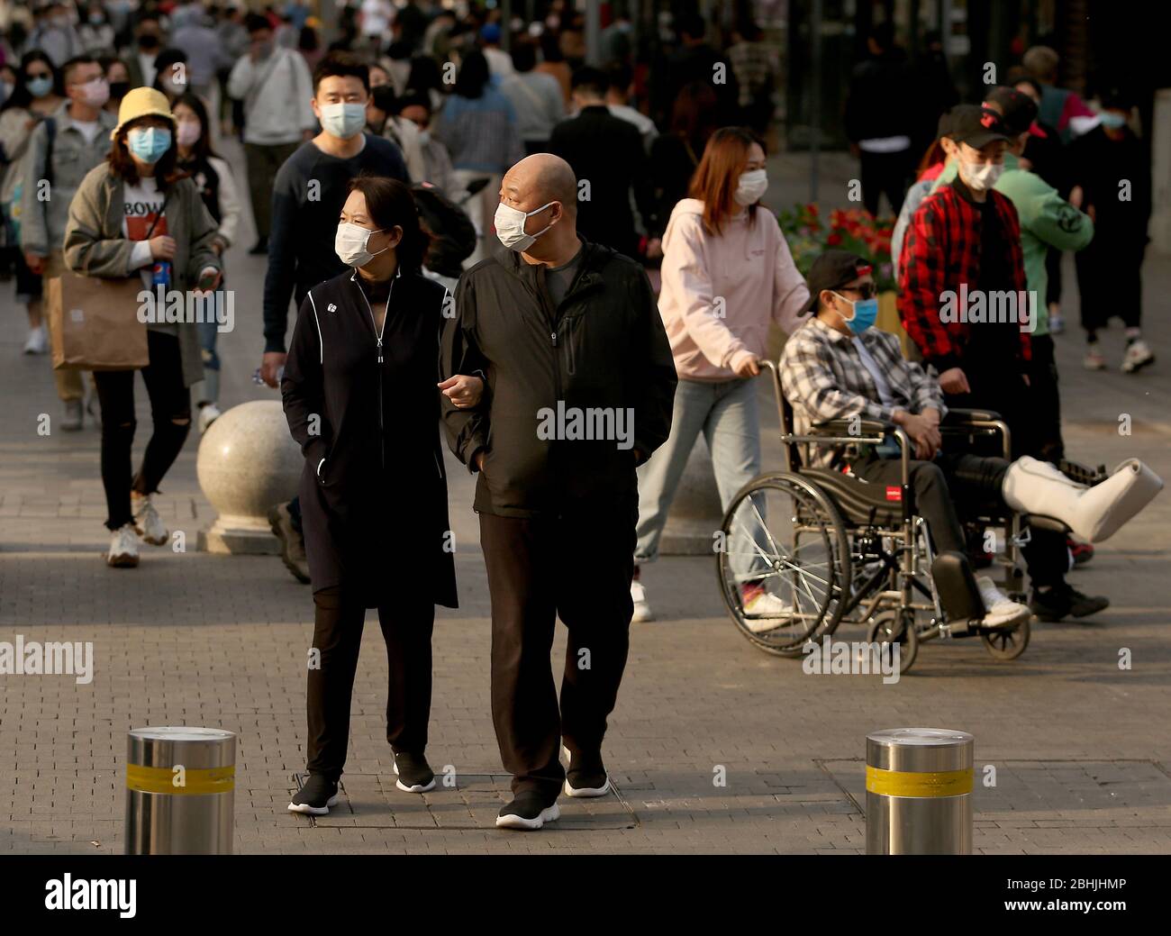 Beijing, China. 26th Apr, 2020. Chinese no longer practice safe 'social ...