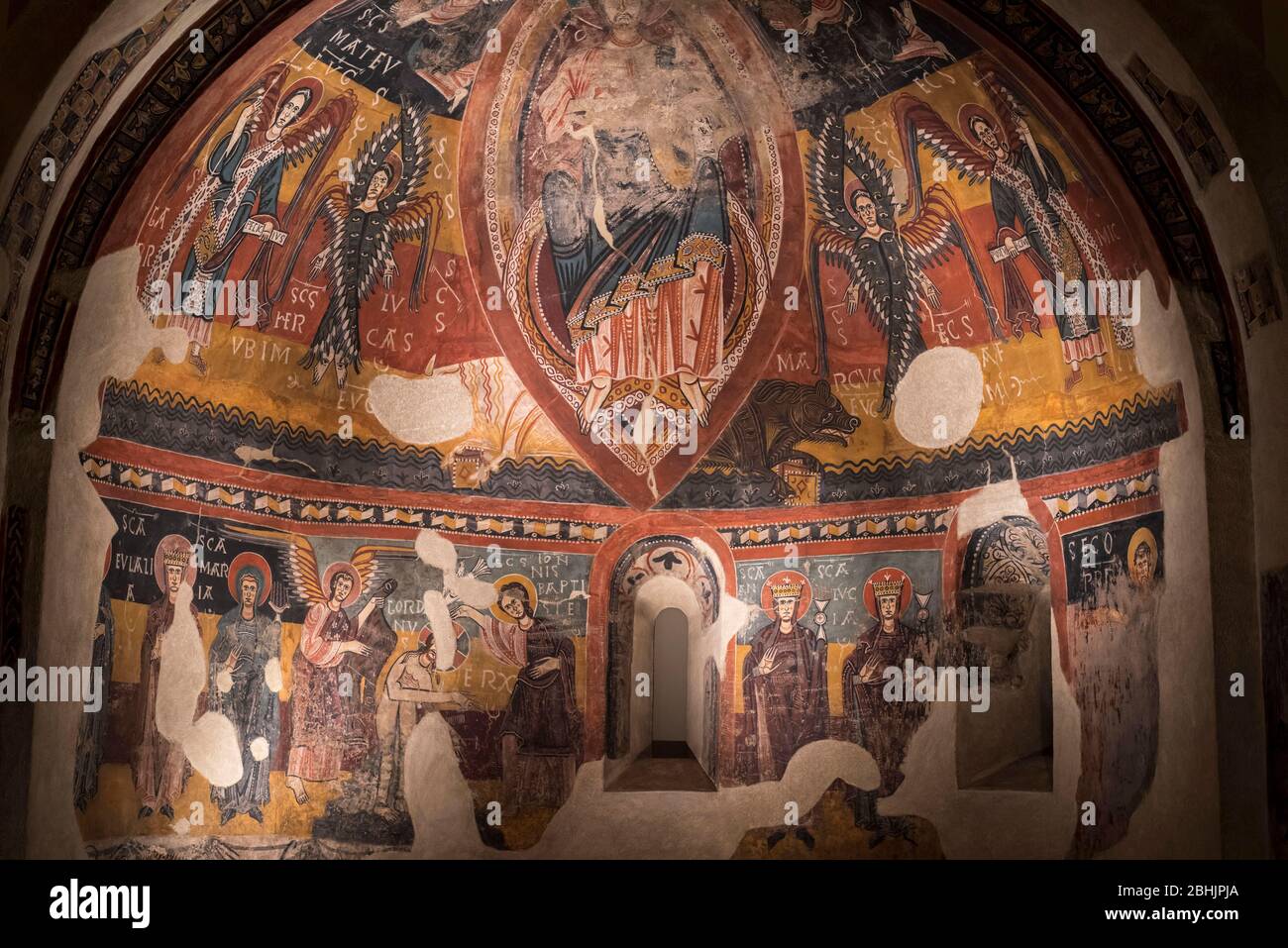 Romanesque art in the National Art Museum of Catalonia,Barcrelona,Apse ...