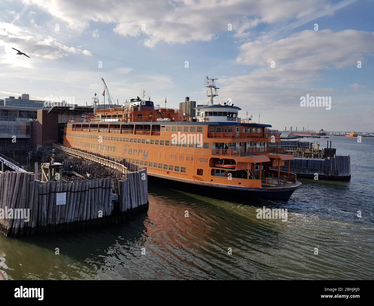 Ferry docked at terminal hi-res stock photography and images - Alamy