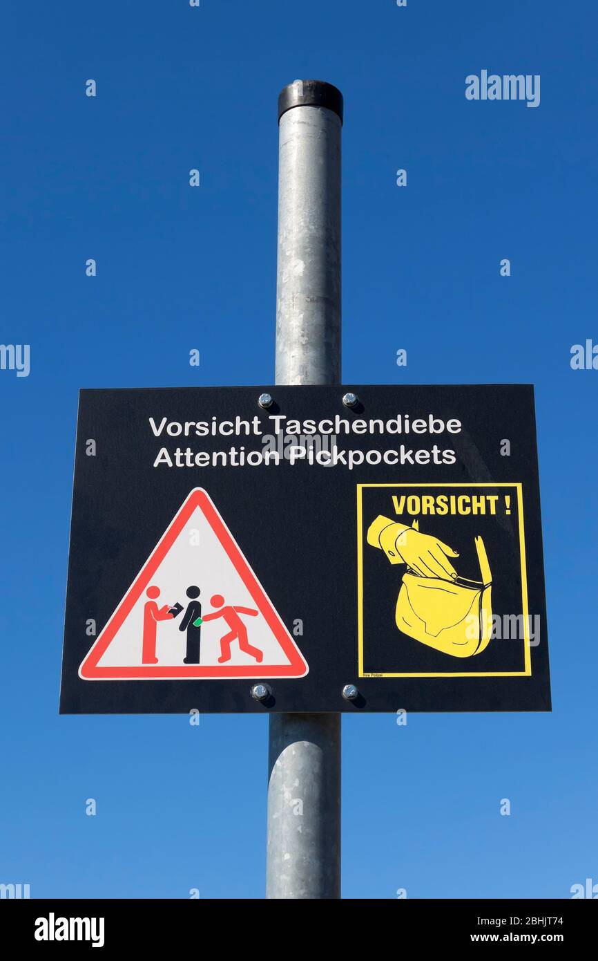 Warning of pickpockets at the Holocaust Memorial in Berlin Stock Photo ...