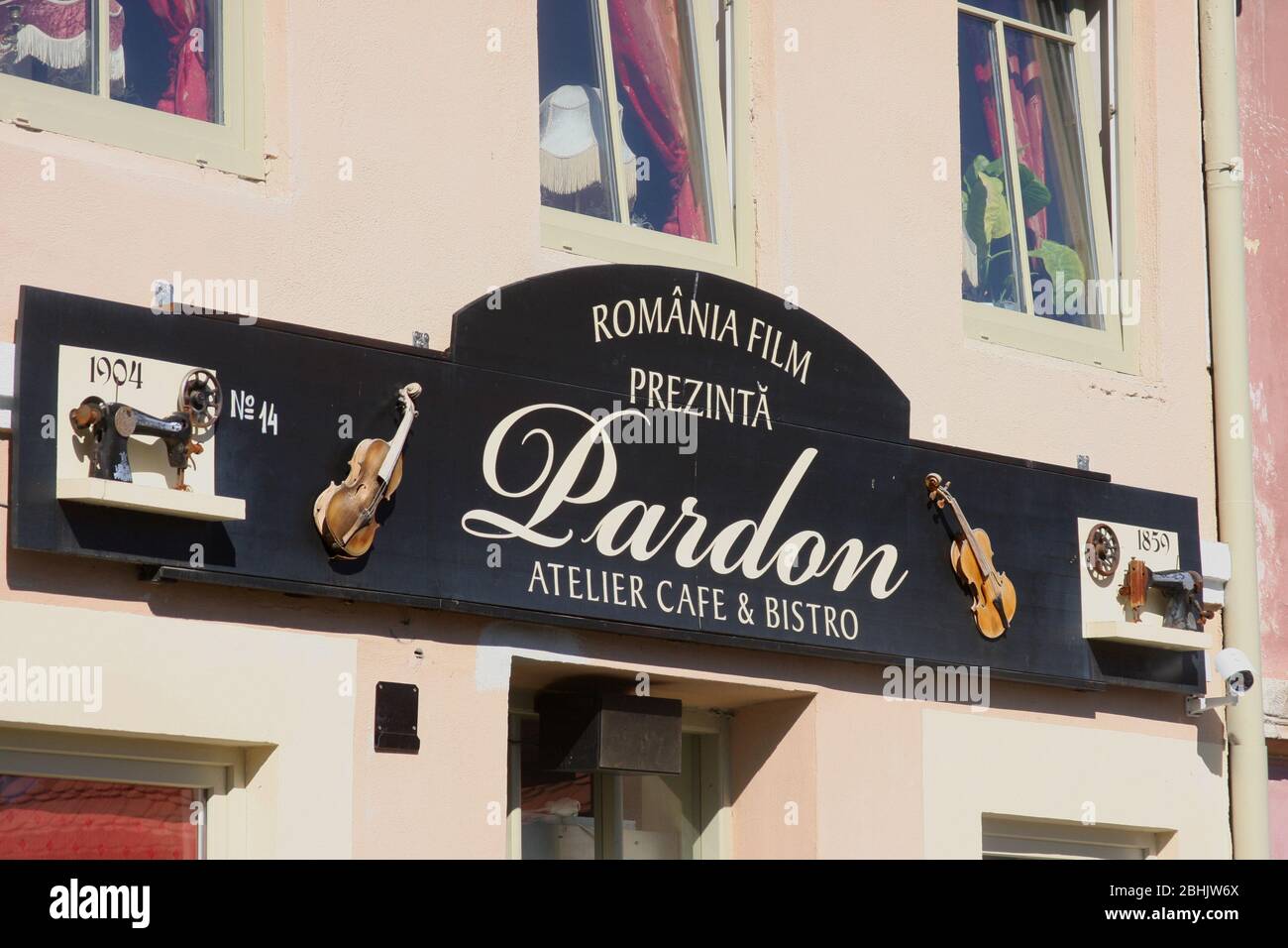 Romanian signage hi-res stock photography and images - Alamy