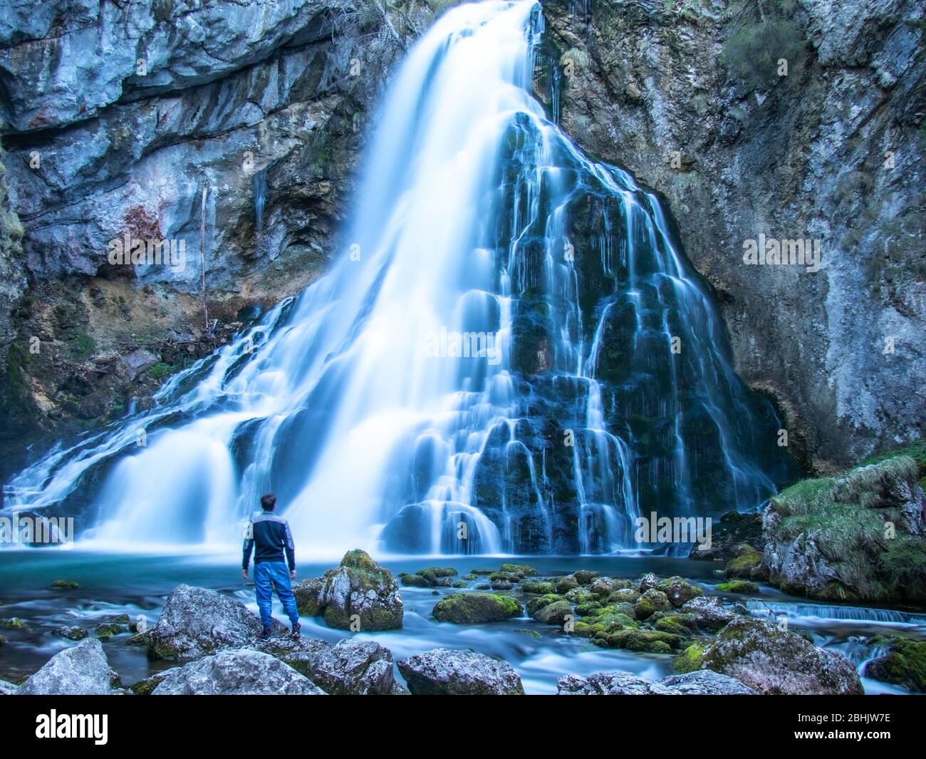 Blue waterfalls hi-res stock photography and images - Alamy