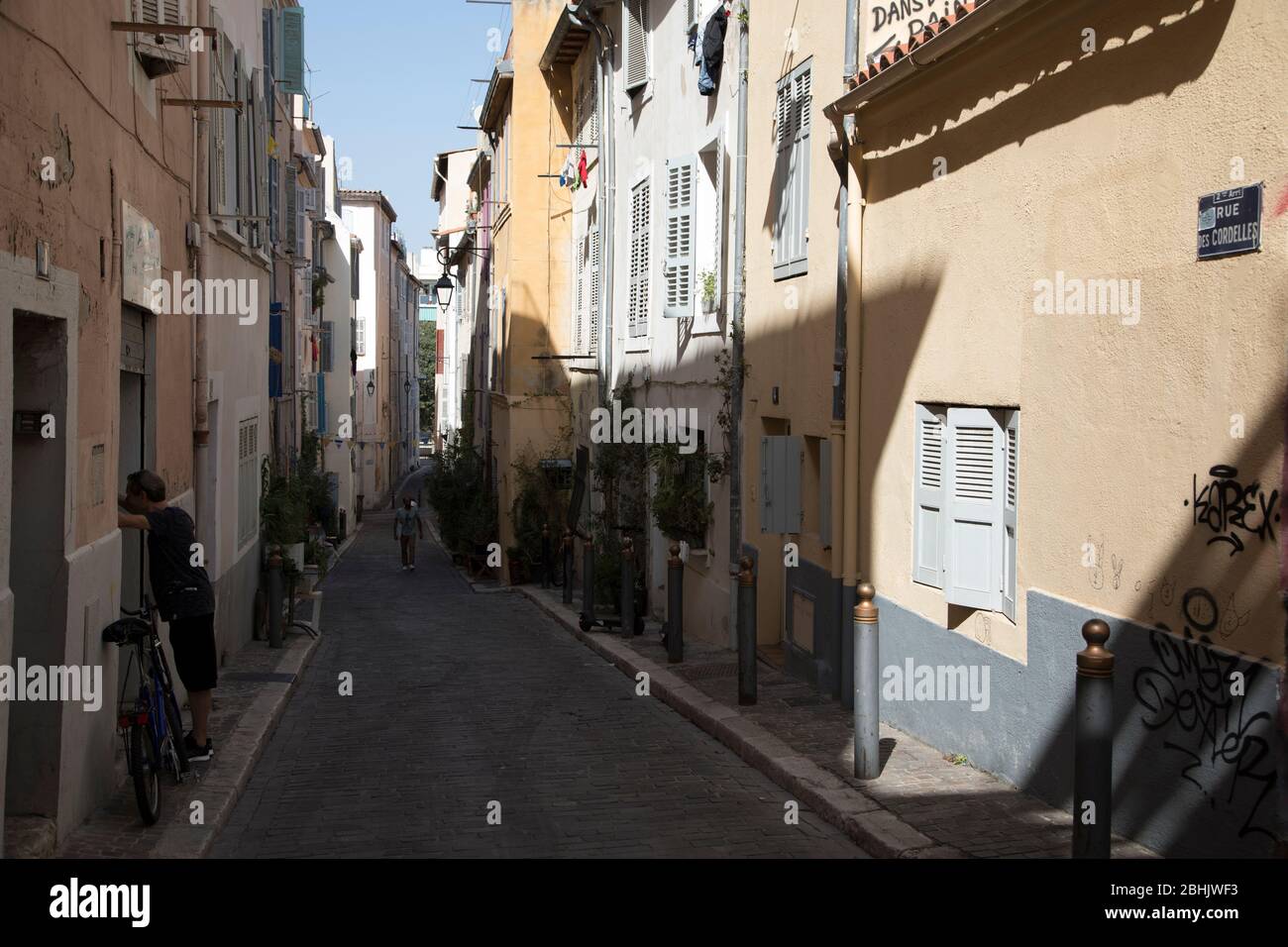 Le panier marseille's old town hi-res stock photography and images - Alamy