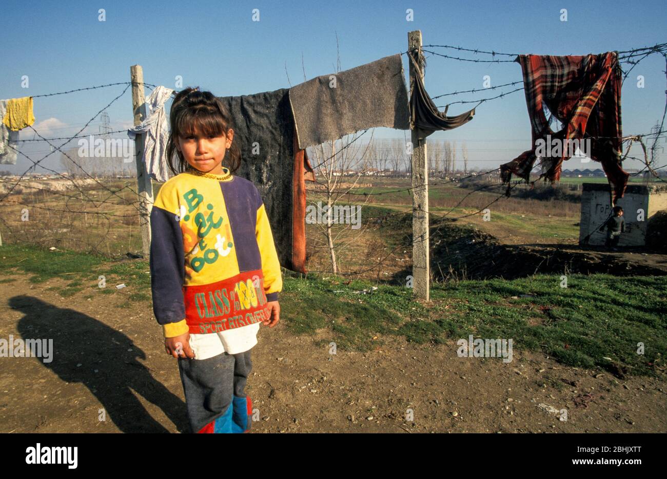 Roma child living in squalid conditions at the Vardarishte landfill ...