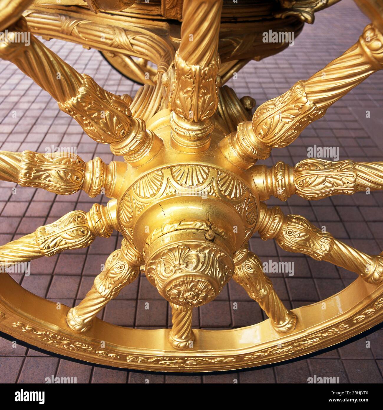 Gold state coach hi-res stock photography and images - Alamy