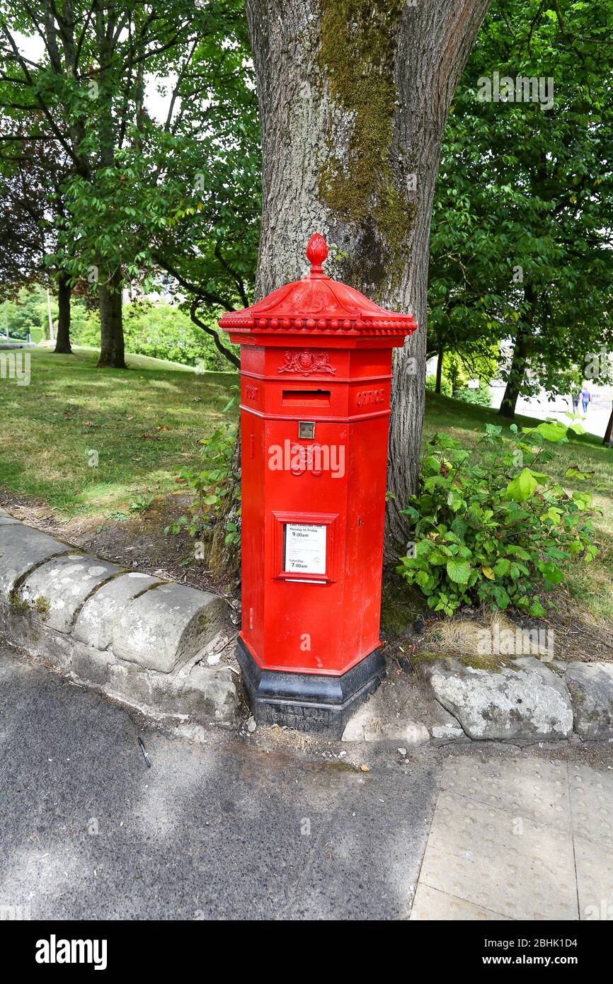 A red Victorian post box or pillar box, Derbyshire, England, UK Stock ...