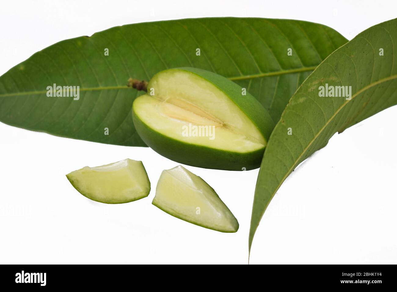 Mango pieces hi-res stock photography and images - Alamy