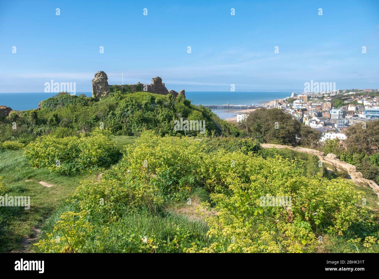 Town walk hastings hi-res stock photography and images - Alamy