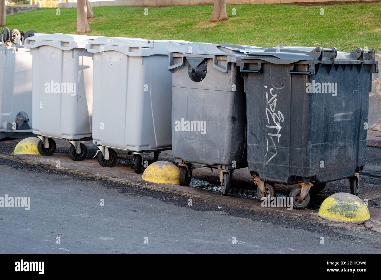 Industrial waste bin hi-res stock photography and images - Alamy