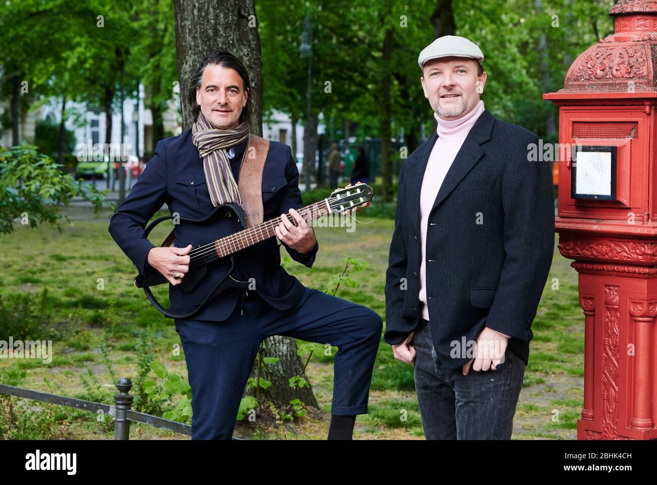 Musical partners hi-res stock photography and images - Alamy