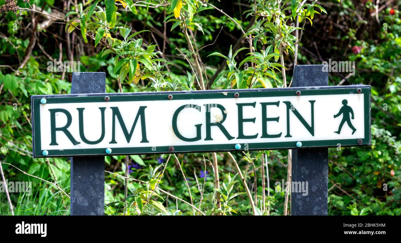 Street name uk hi-res stock photography and images - Alamy