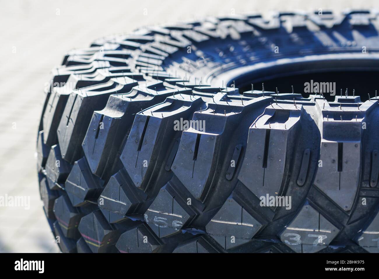 closeup view of new mud and terrain tire tread Stock Photo - Alamy
