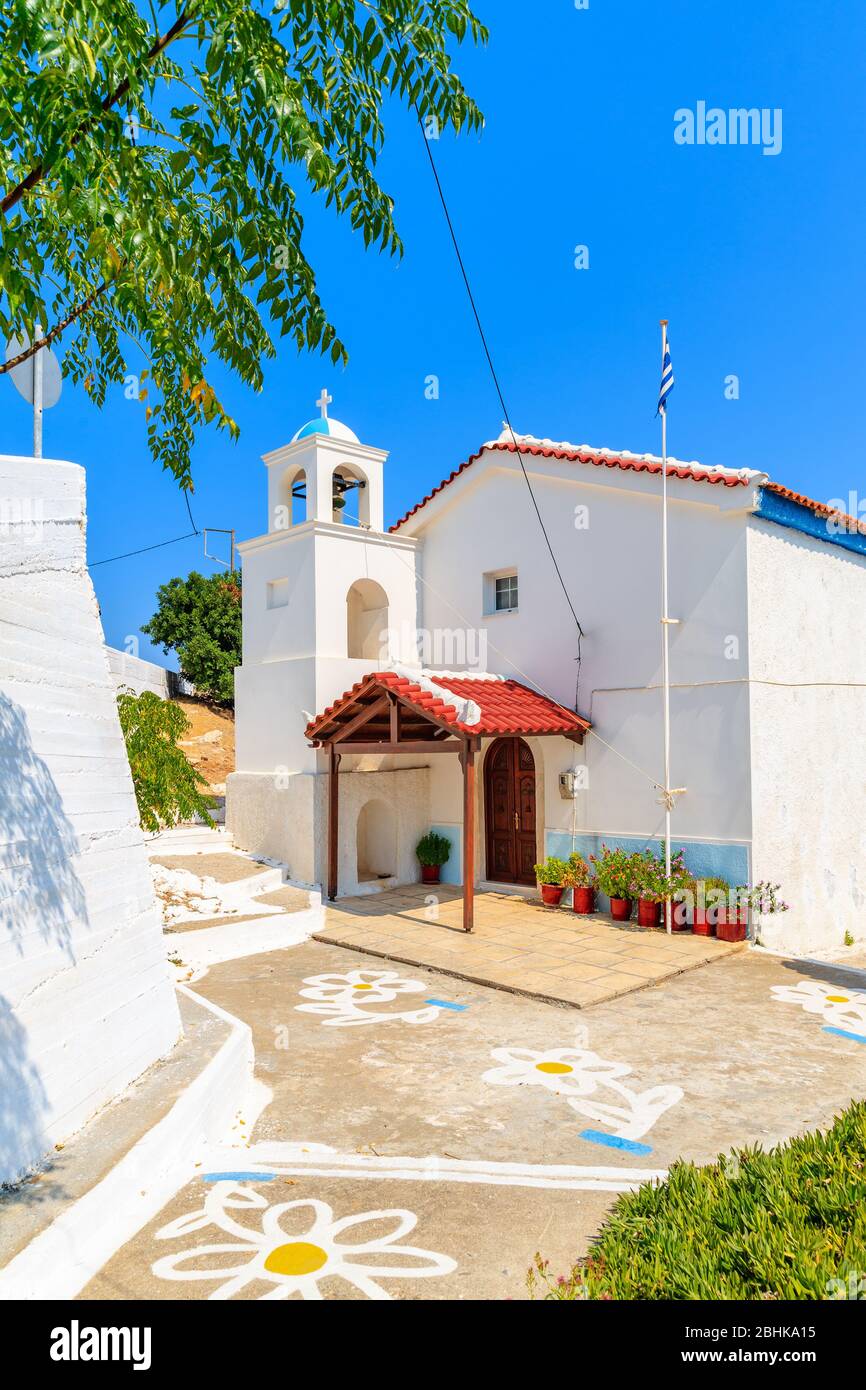 Beautiful whitewashed Greek church on island of Samos, Aegean Sea ...