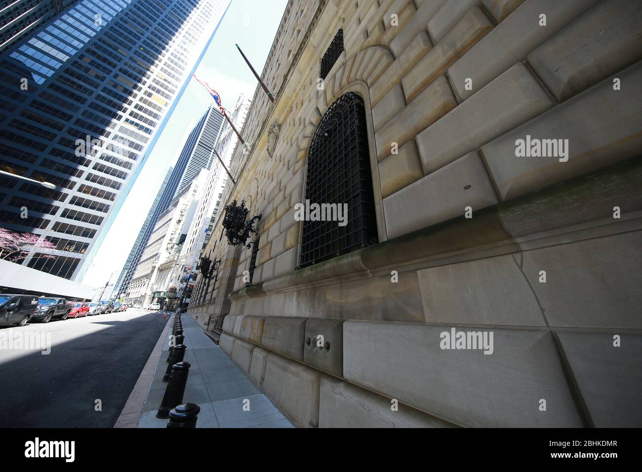 Nyc empty offices 2020 hi-res stock photography and images - Alamy