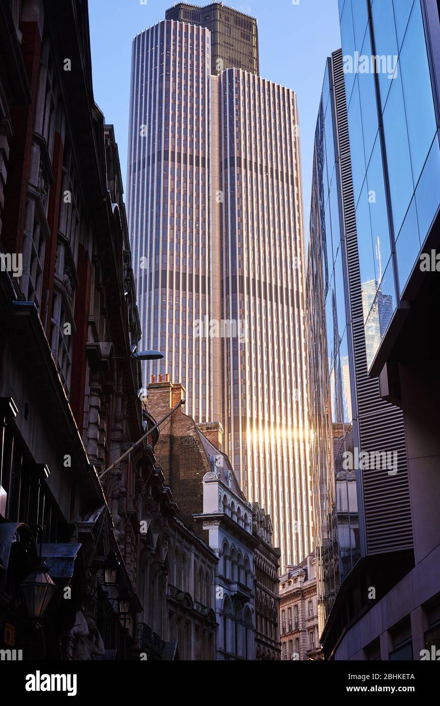 Tower 42 was originally known as Natwest Tower Stock Photo - Alamy