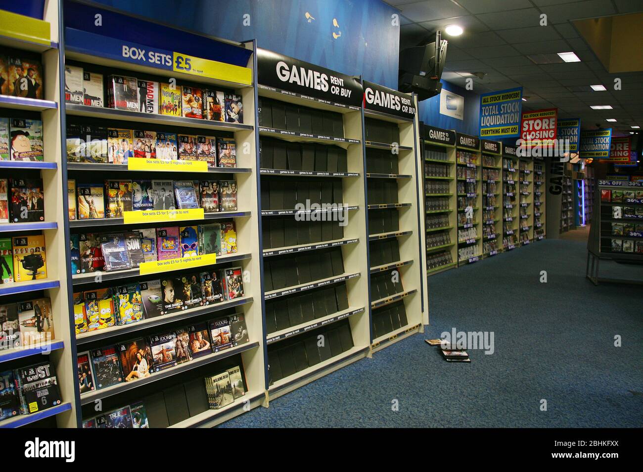 Blockbuster Interior Closing down Stock Photo - Alamy