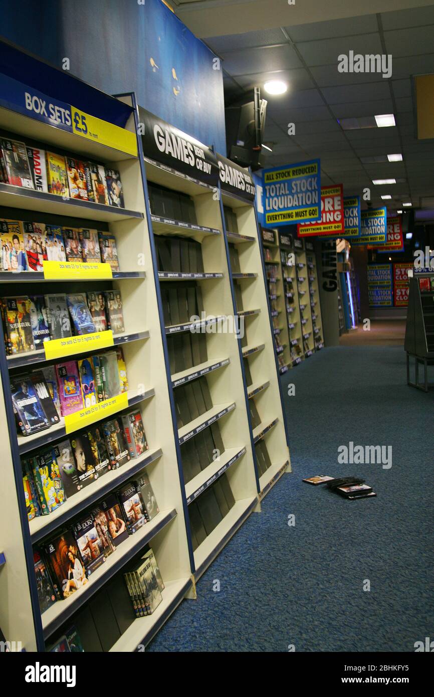 Blockbuster Interior Closing down shelves Stock Photo - Alamy