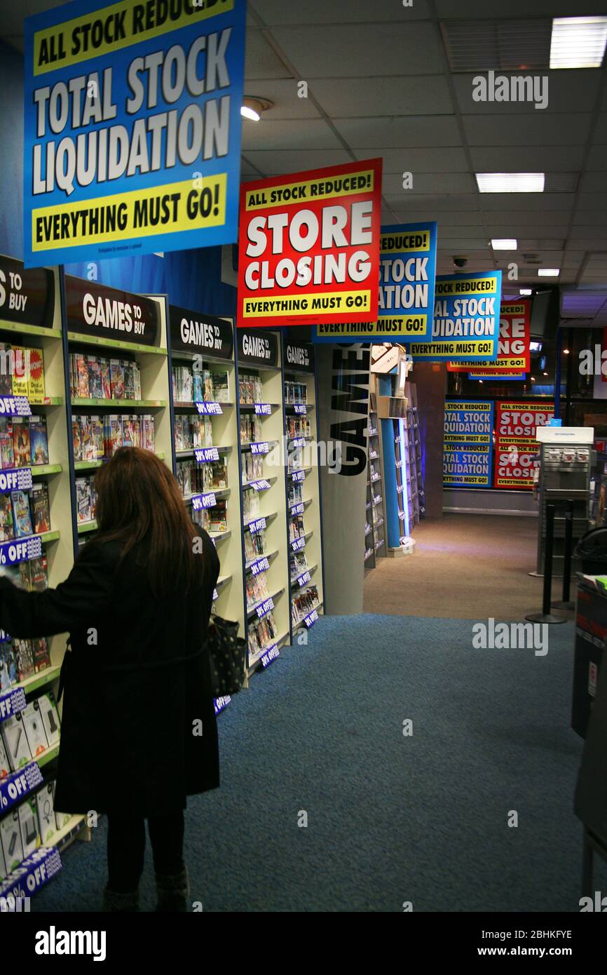 Blockbuster store hi-res stock photography and images - Alamy