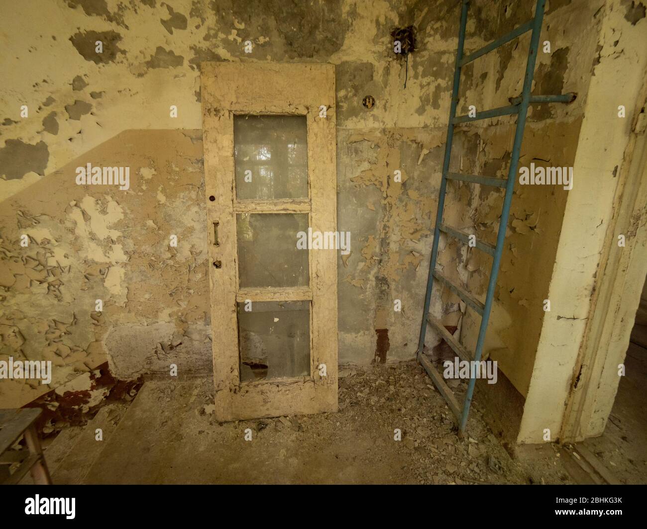 Abandoned interior house in ruins, construction and architecture ...