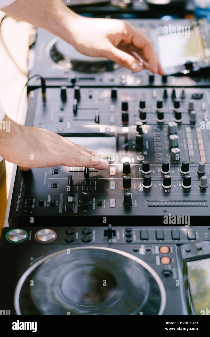 Hands on miami hi-res stock photography and images - Alamy