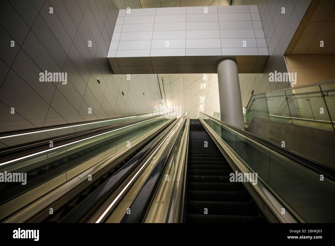 April 25, 2020 - Dallas, Texas: Empty escalator at Dallas/Fort Worth ...
