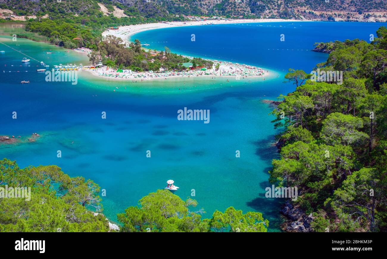 Blue lagoon in Oludeniz, Turkey Stock Photo - Alamy