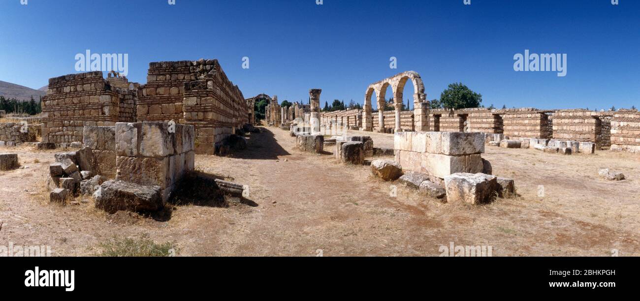 Al malak hi-res stock photography and images - Alamy