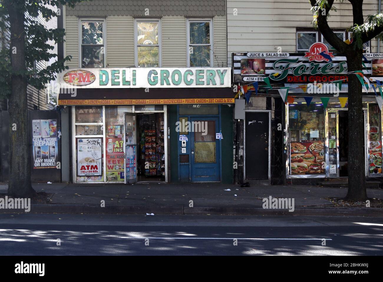 New York City, New York, USA. 27th Jan, 2018. FILE PHOTO: Bodegas are ...