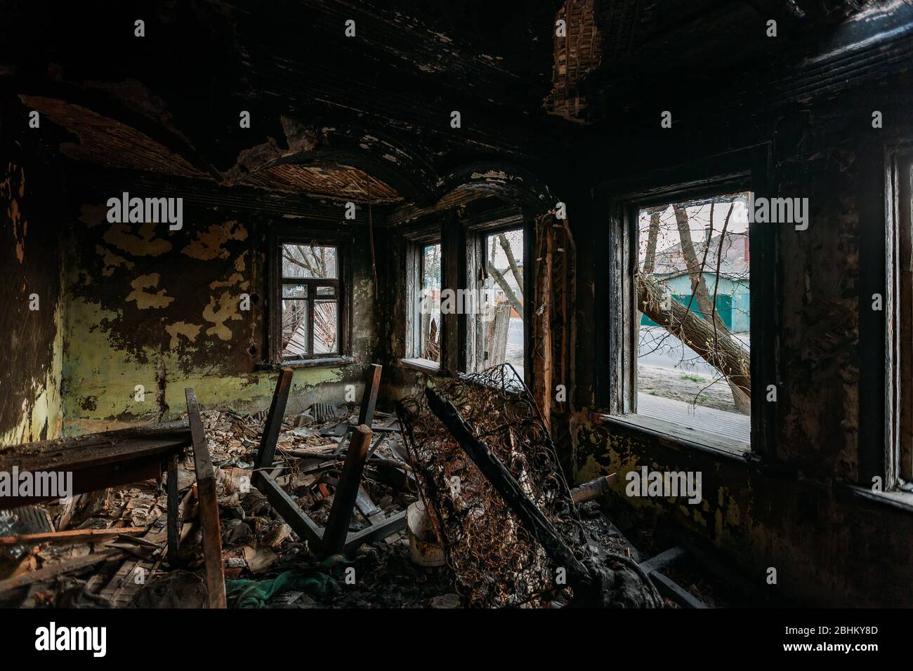 Burnt old rural house interior. Consequences of fire Stock Photo - Alamy