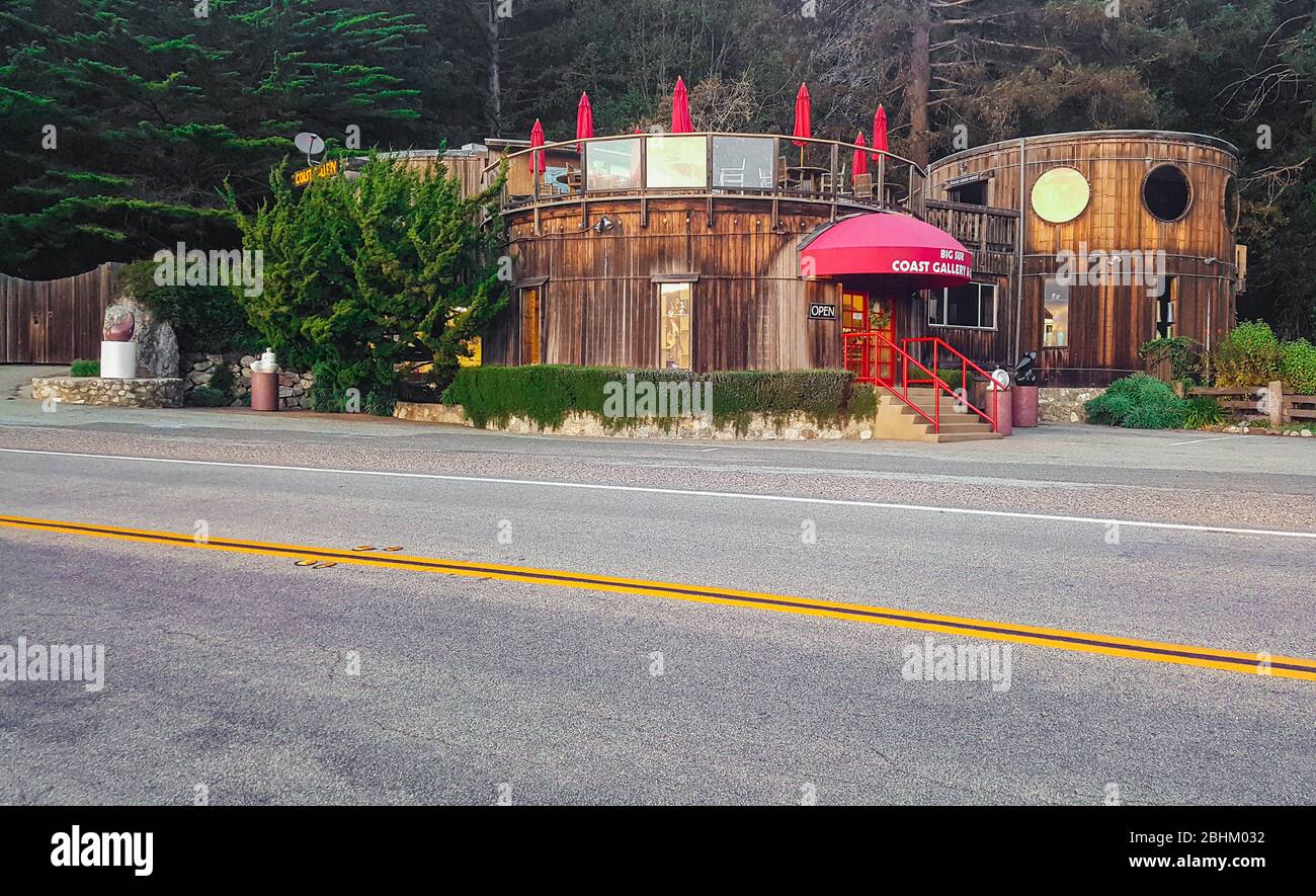 Blue rest area road hi-res stock photography and images - Alamy