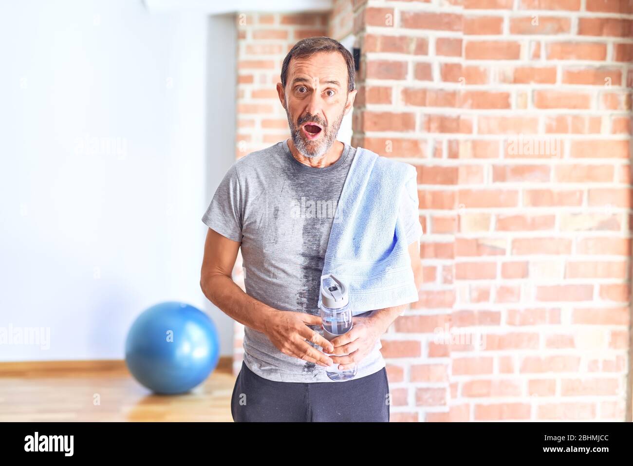 Sweaty exercise funny hi-res stock photography and images - Alamy