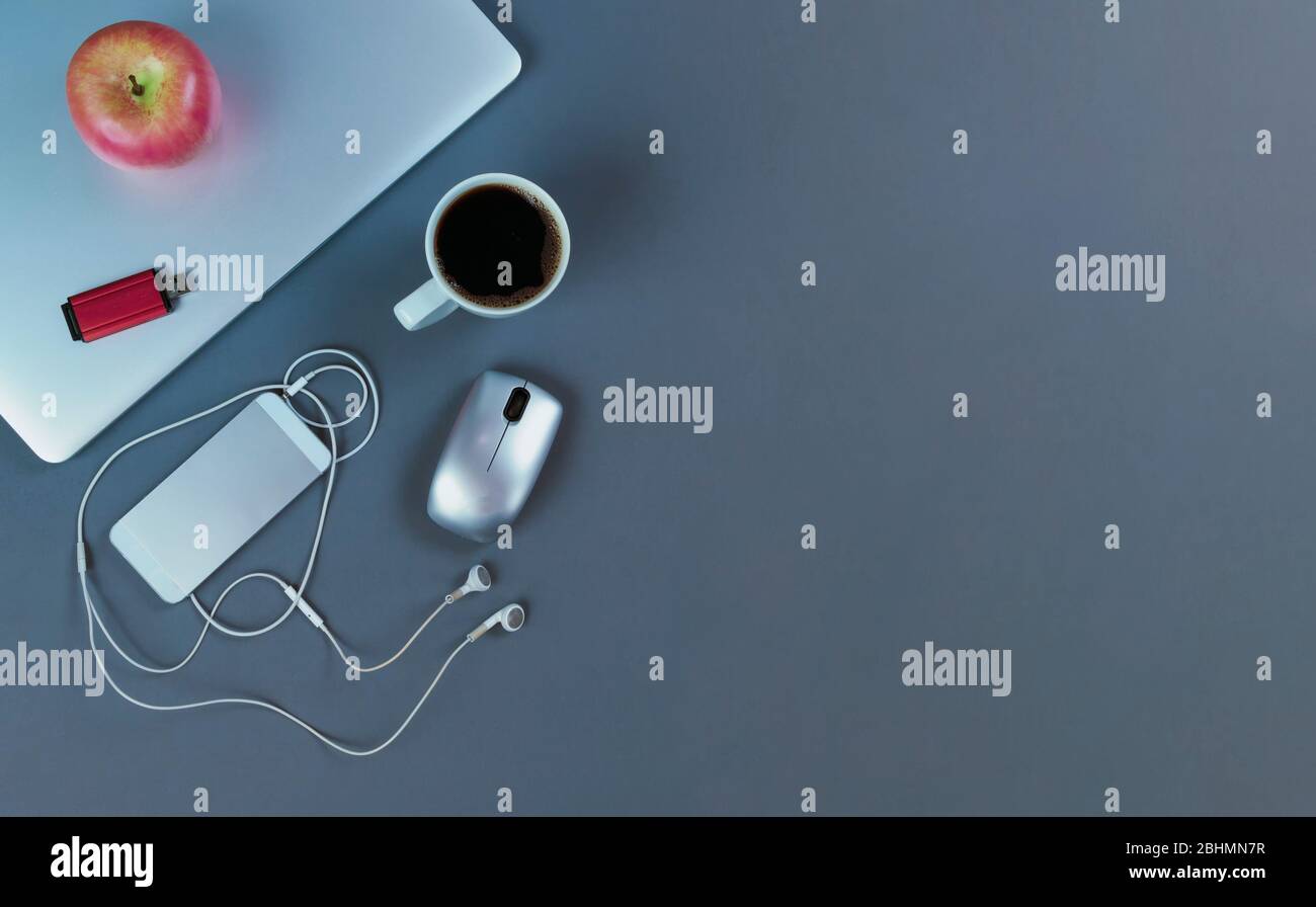 Apple mobile devices hi-res stock photography and images - Alamy