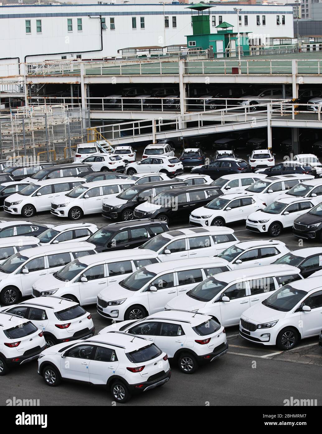 27th Apr, 2020. Kia suspends plants due to virus impact Kia Motors Corp ...