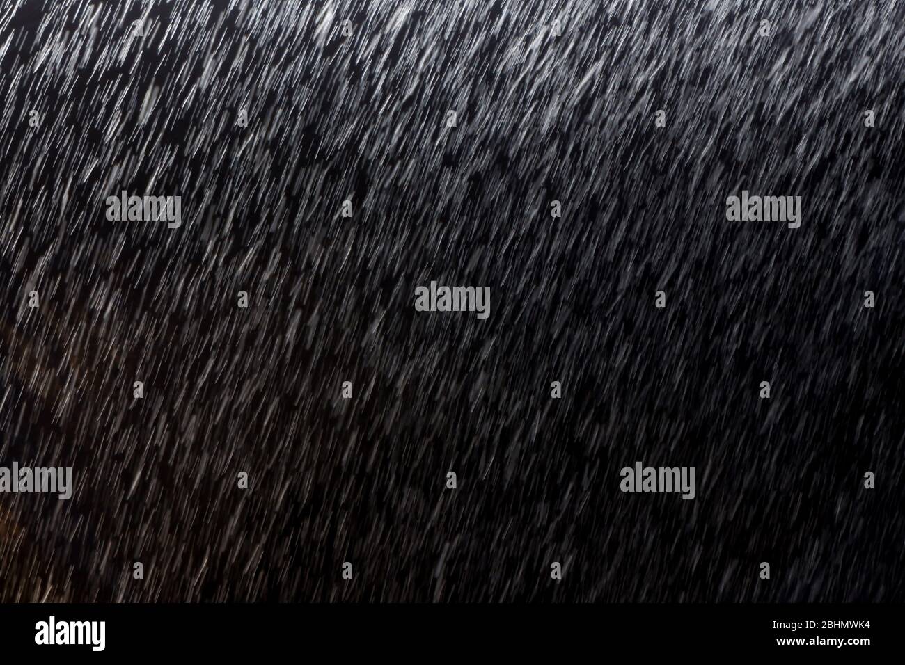 abstract rain texture background. background rain in night light Stock ...