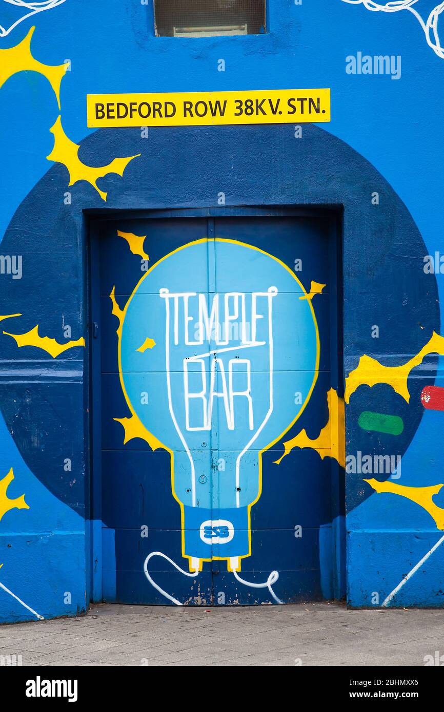Temple Bar street Art, Dublin Stock Photo - Alamy