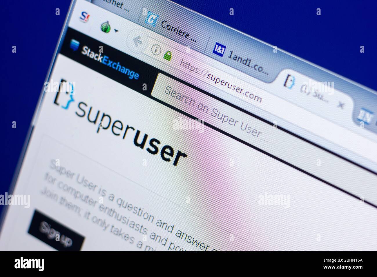 Ryazan, Russia - May 08, 2018: SuperUser website on the display of PC, url - SuperUser.com Stock ...